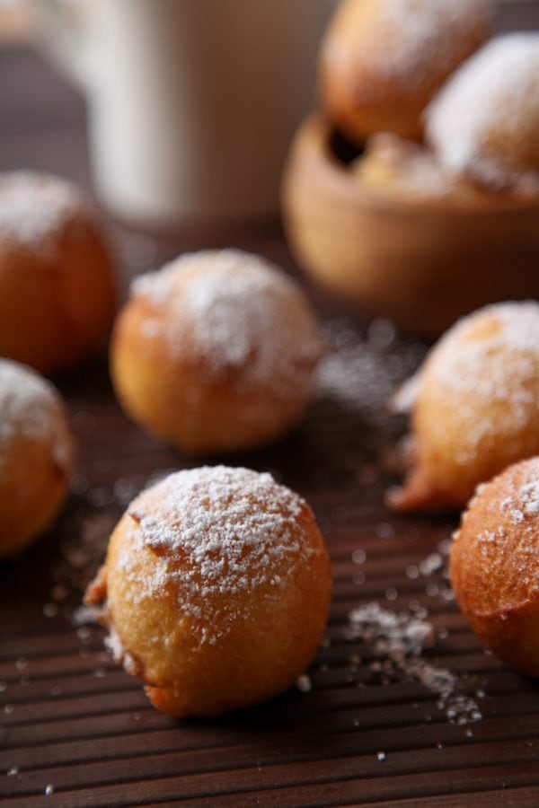 MY ITALIAN GRANDMA'S ZEPPOLE- Baking Beauty