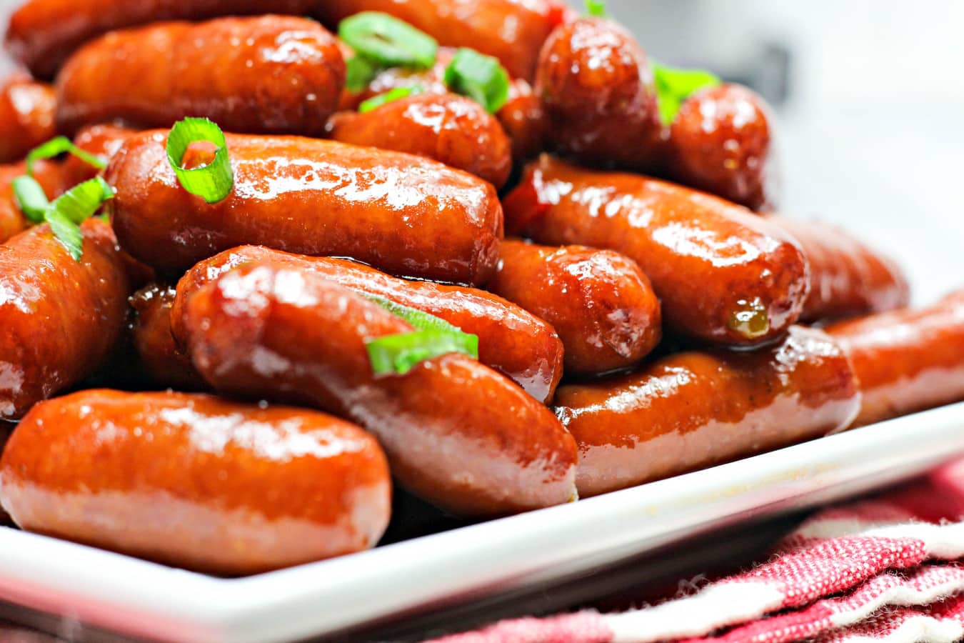 Addicting Crockpot Little Smokies Recipe - Baking Beauty