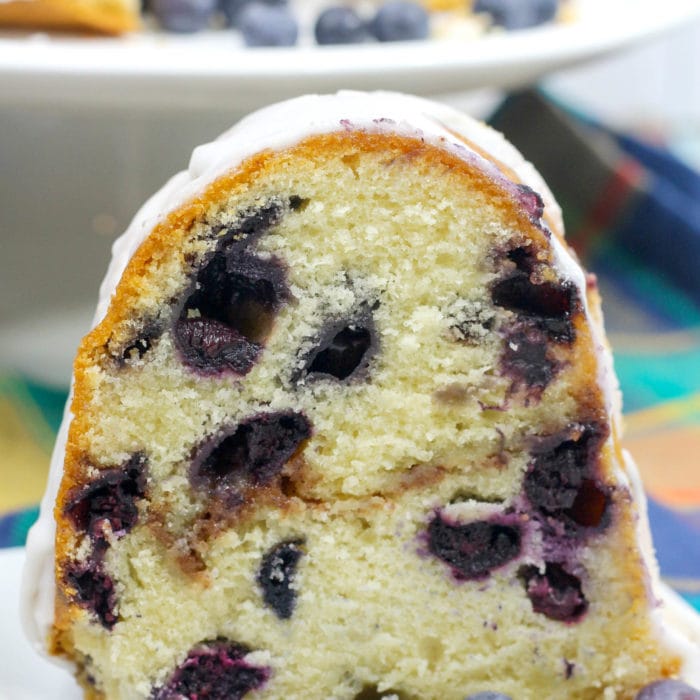 Moist Blueberry Bundt Cake With Streusel - Baking Beauty