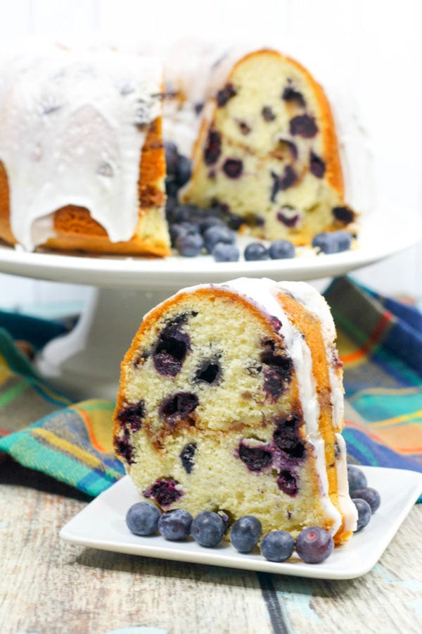 Moist Blueberry Bundt Cake With Streusel - Baking Beauty