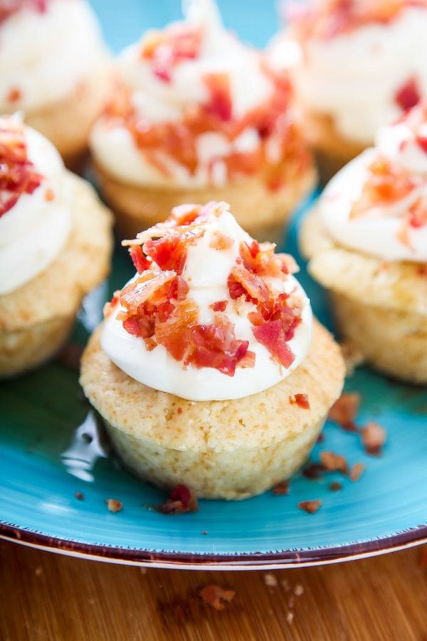 Maple Bacon Cupcakes With Maple Buttercream - Baking Beauty