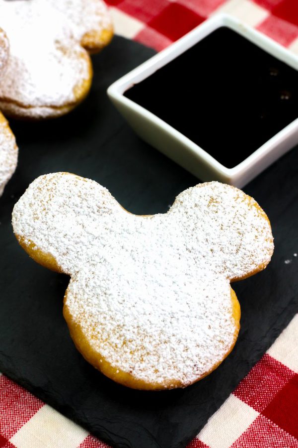Mickey Mouse Beignets (Disney Copycat) - Baking Beauty
