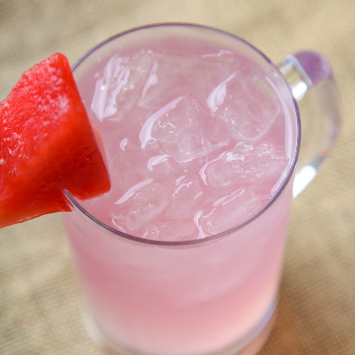 Refreshing Hippie Juice Drink - Baking Beauty