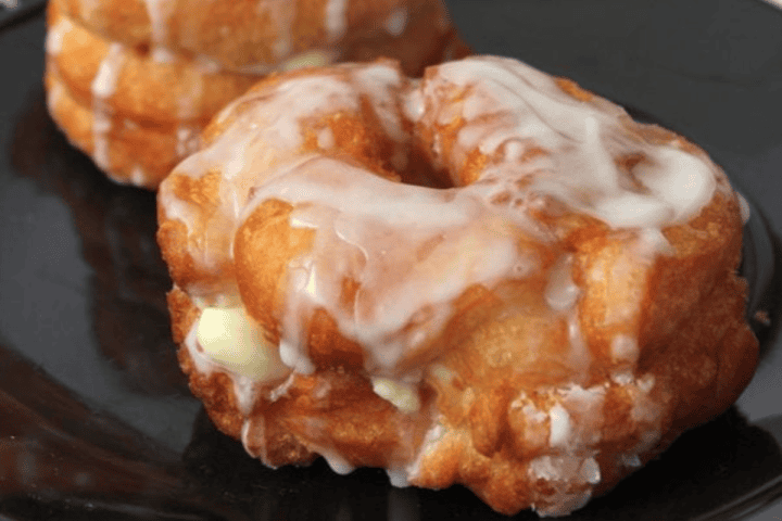 COPYCAT CRONUT RECIPE - Baking Beauty
