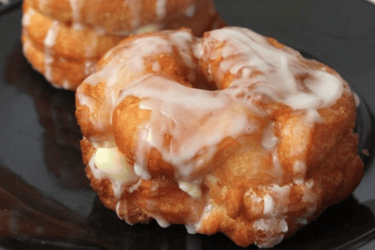 COPYCAT CRONUT RECIPE - Baking Beauty