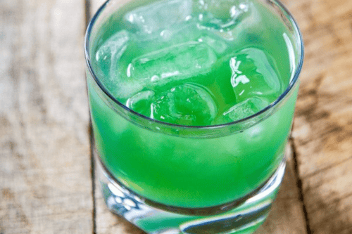 Easy Incredible Hulk Cocktail - Baking Beauty